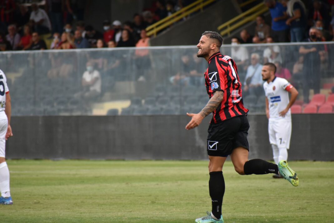 Il tifoso in più di Avellino-Foggia: Alexis Ferrante ⋆ lagoleada.it